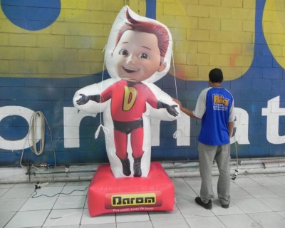 Boneco inflável personalizado - Big Format Infláveis Promocionais
